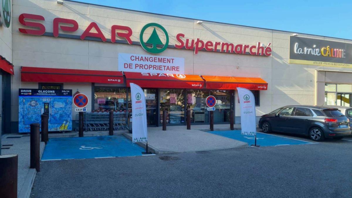 ICE STORE SAZE - SPAR - ICE STORE | Distributeur de glaçons